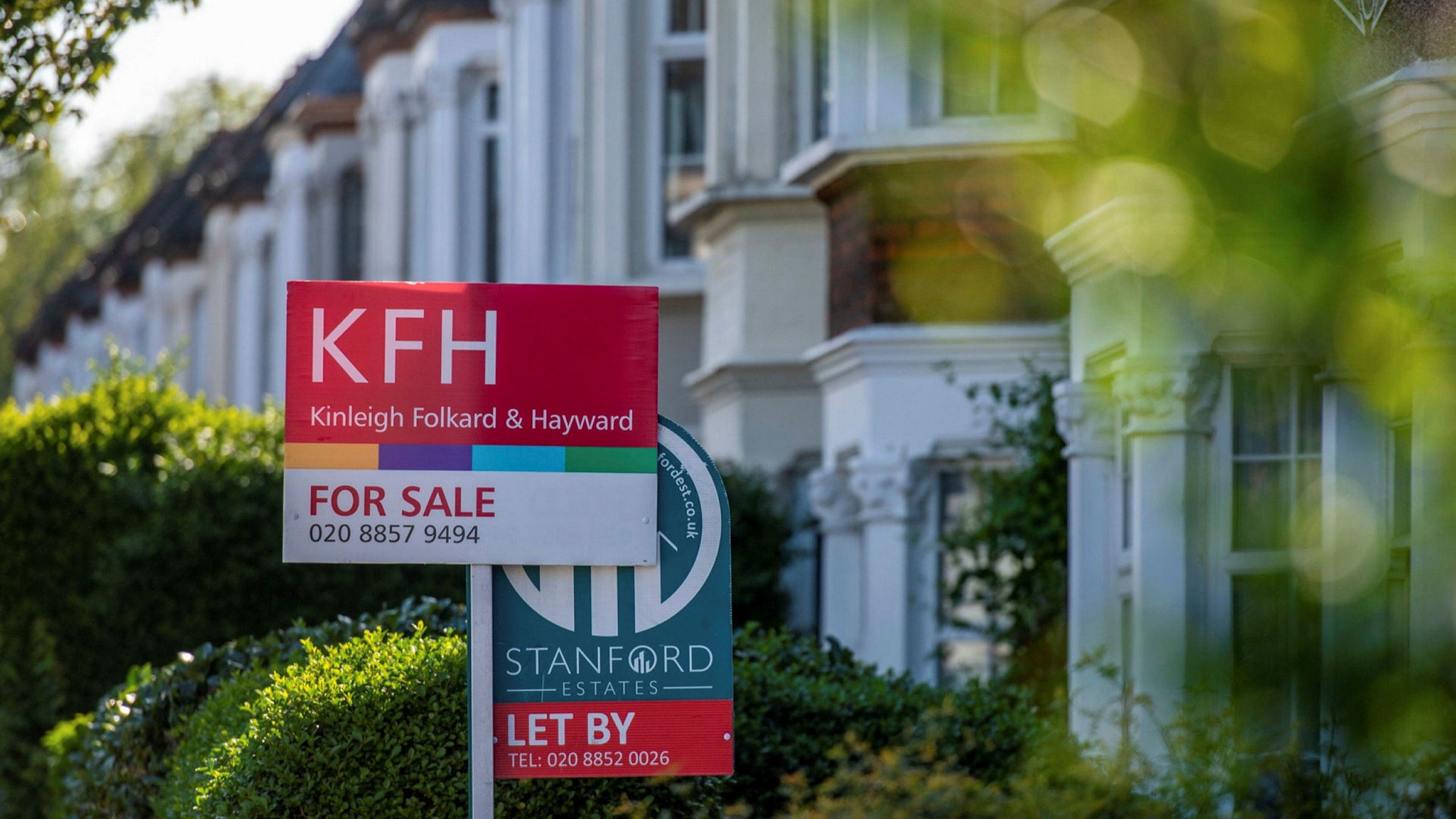 HICH LTD | Median house prices in the UK rises by £ 25,000 in a year ...