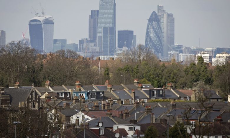 HICH LTD | UK house prices expected to fall as mortgage rates soar ...